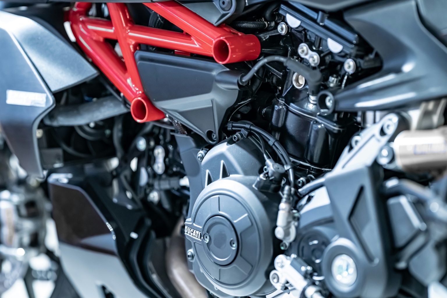 Biaya Ganti Oli Motor Dan Tips Memilihnya