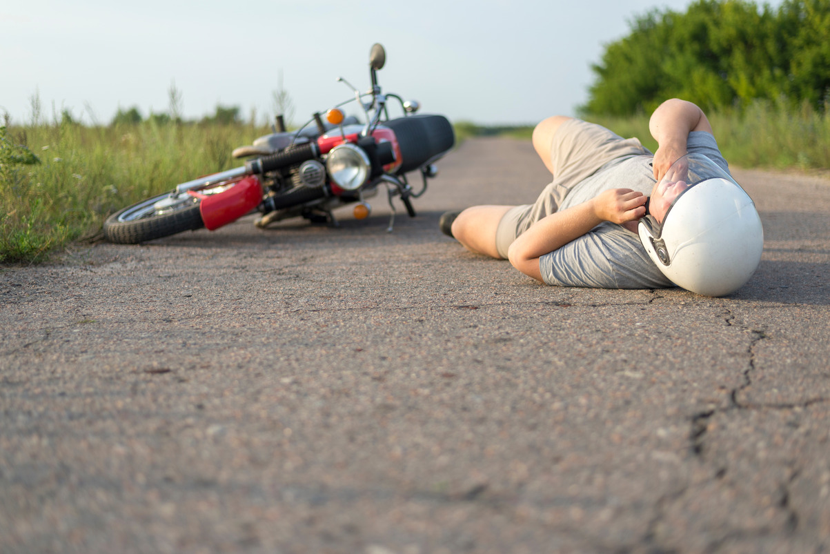 6 Langkah Cara Mengobati Luka Jatuh Dari Motor Di Lutut